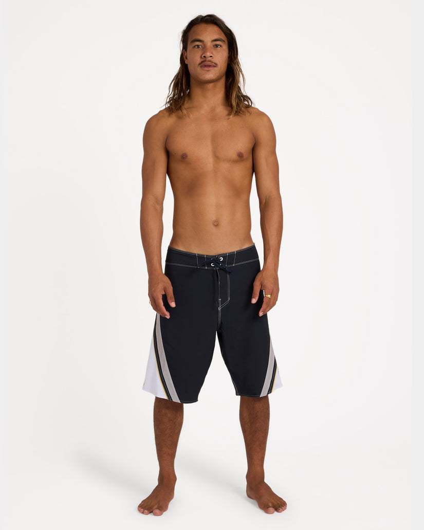 Buy Mens Fluid 2K Pro 21" Boardshorts by Billabong | Surf Dive 'n Ski
