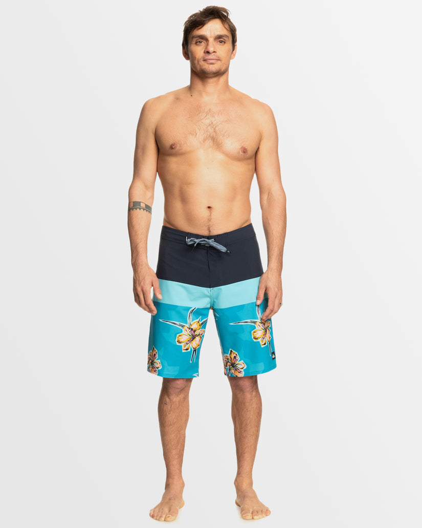 Buy Mens Surfsilk Panel 20" Boardshorts by Quiksilver | Surf Dive 'n Ski